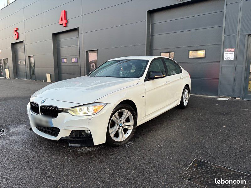 BMW 318 d F30 - Voitures