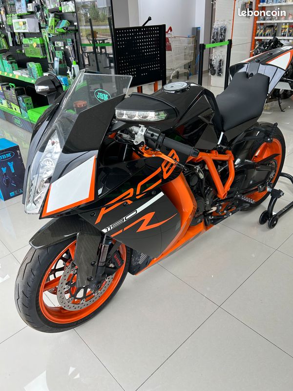 Ktm rc8 - Motos