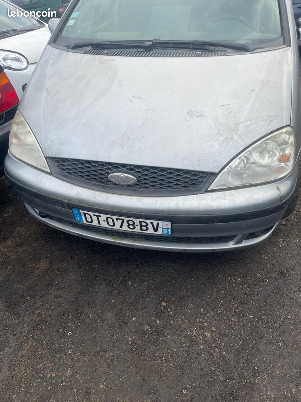 FORD Galaxy I Phase 2 (VY) 1.9 TDi 115cv Boîte auto - Équipement auto