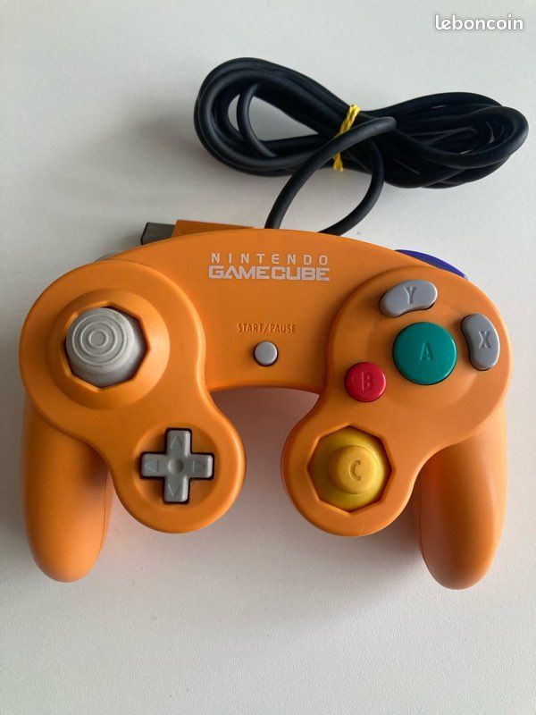 Manette Nintendo gamecube officielle spice orange - Consoles