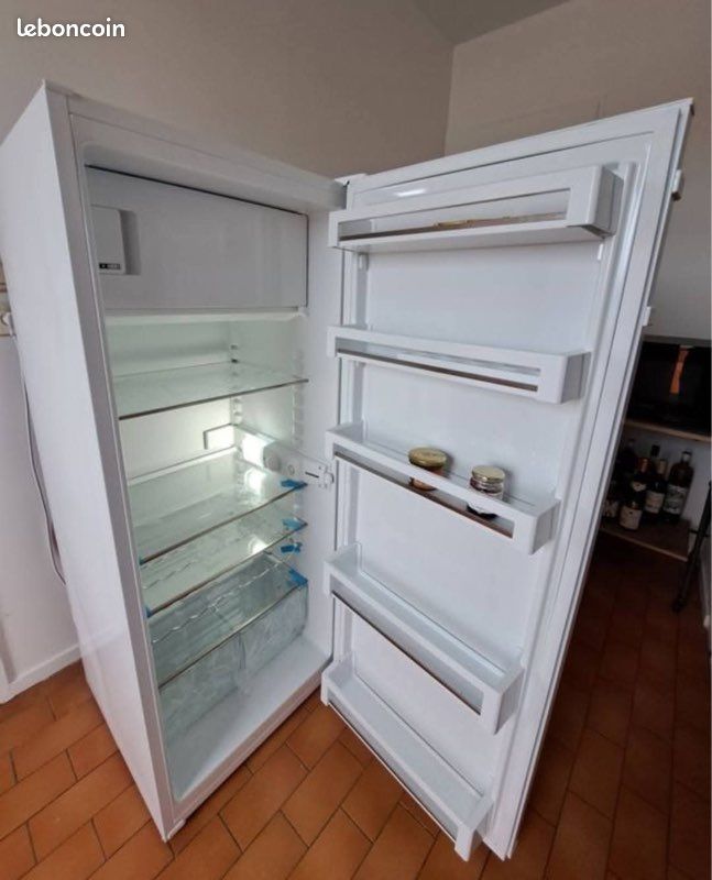 Frigo liebherr neuf - Électroménager