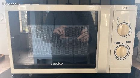 Micro-ondes Proline GM20W – 20 Litres - Électroménager