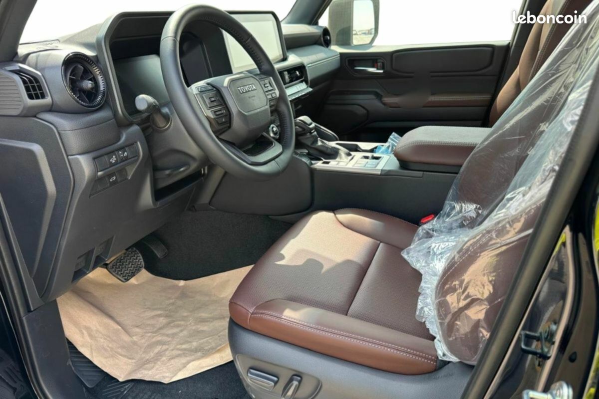 Toyota Land Cruiser GDJ 250 PRADO 2.4T 326 HYBRID - Voitures