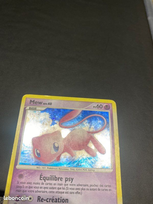 Carte Pokémon Mew 15/132 rare holographique - Collection