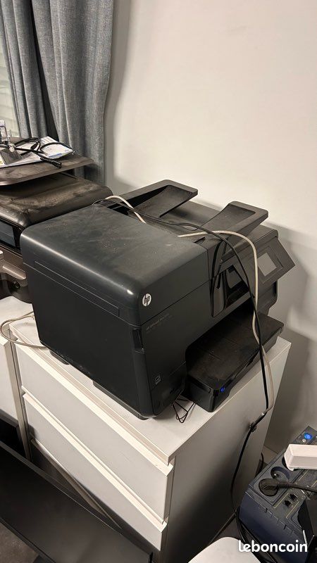 Imprimante HP Officejet Pro 8616 - Accessoires informatique
