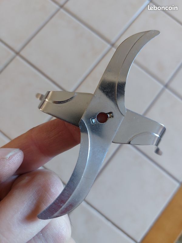 Lame de couteau Thermomix Vorwerk 3000 et 3300 - Électroménager