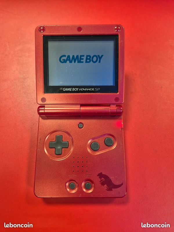 Nintendo - Gameboy Advance SP - Pokémon GROUDON - Consoles