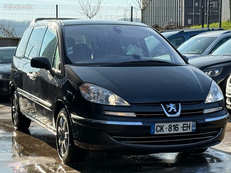 Peugeot 807 2.0 Hdi 136 Cv 7 Places 2012 - Voitures