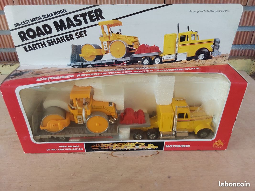 Camion ROAD MASTER EARTH SHAKER SET à friction - Collection