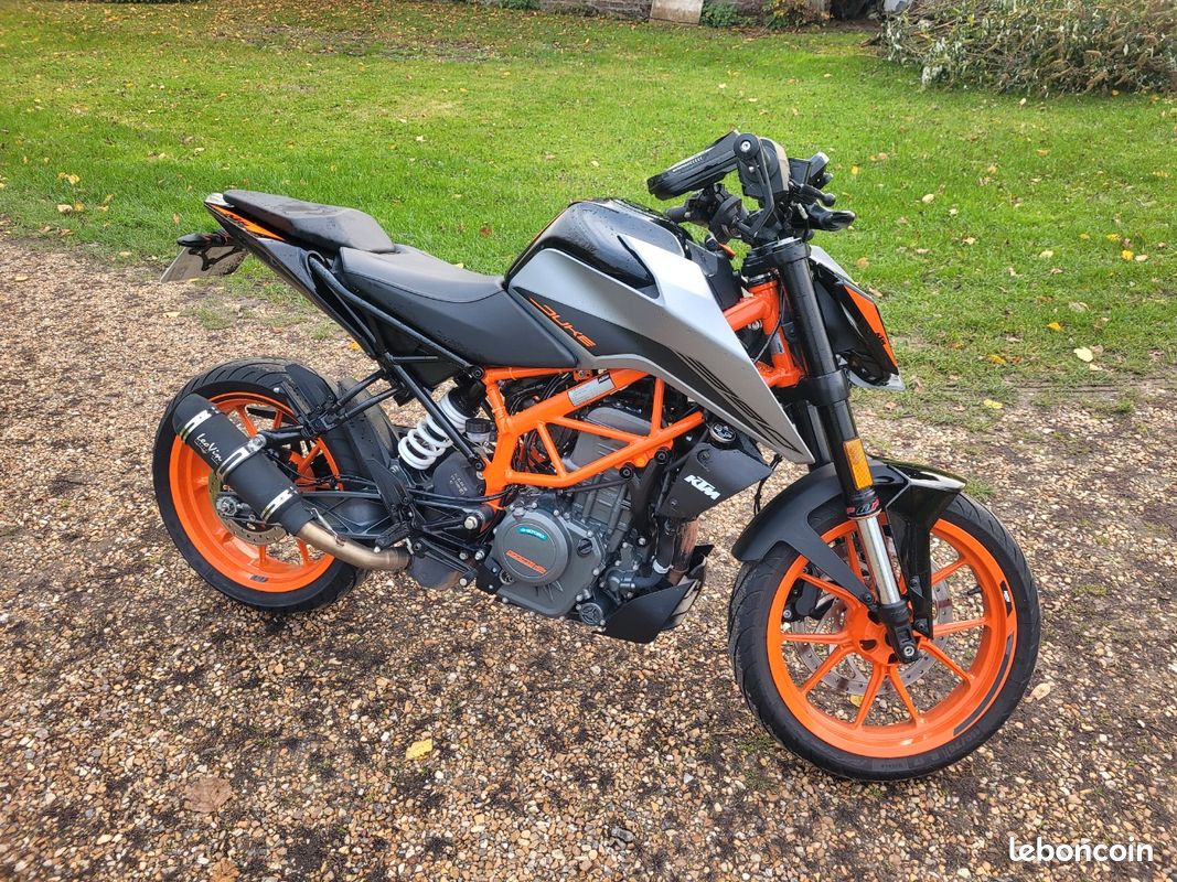 Ktm 390 duke - Motos