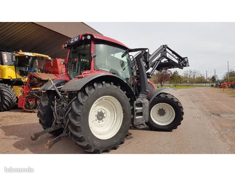 Valtra N134 - Tracteurs