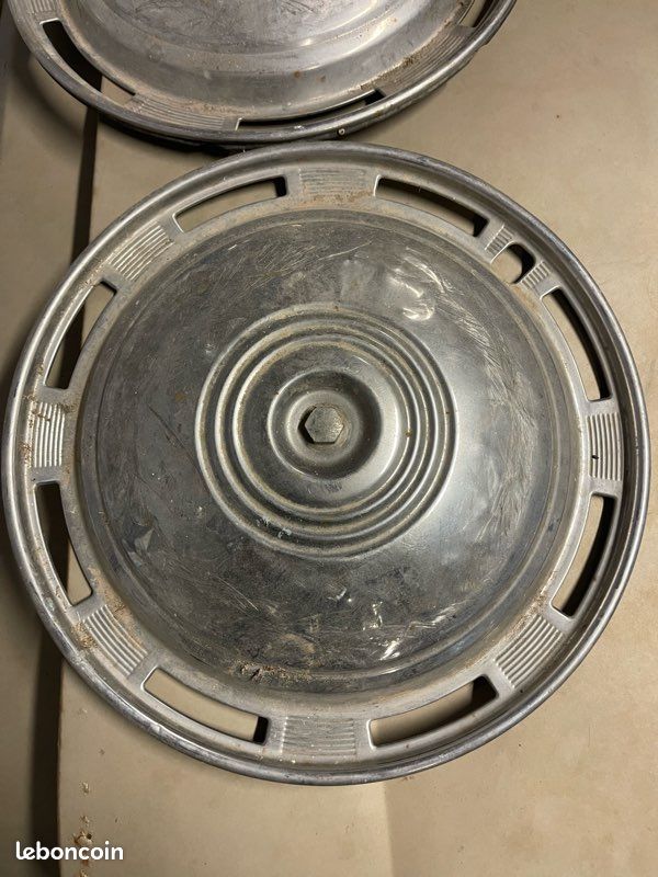 Enjoliveur Peugeot 404 SL - Équipement auto