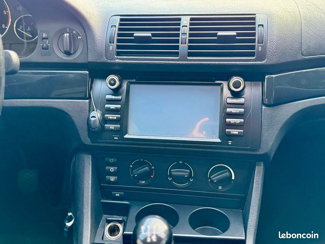 Bmw Série 5 530D pack M - Voitures