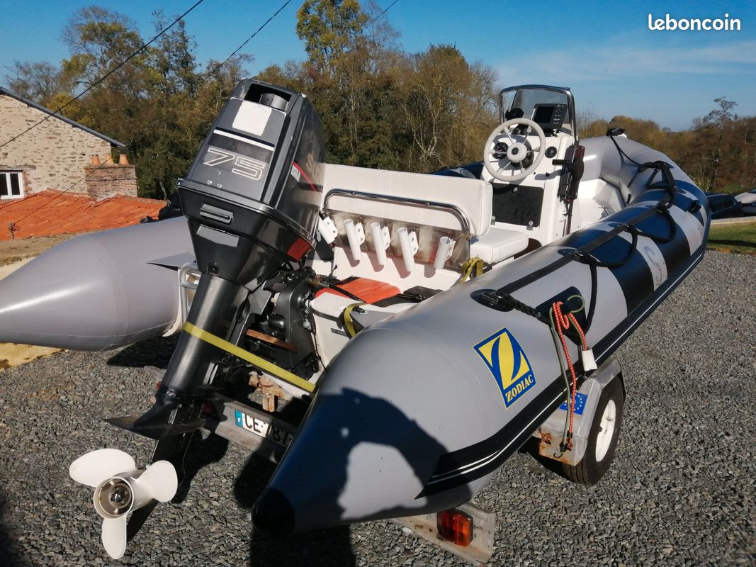 Zodiac Pro II 500 G - Bateau Semi-Rigide de 5m - Nautisme