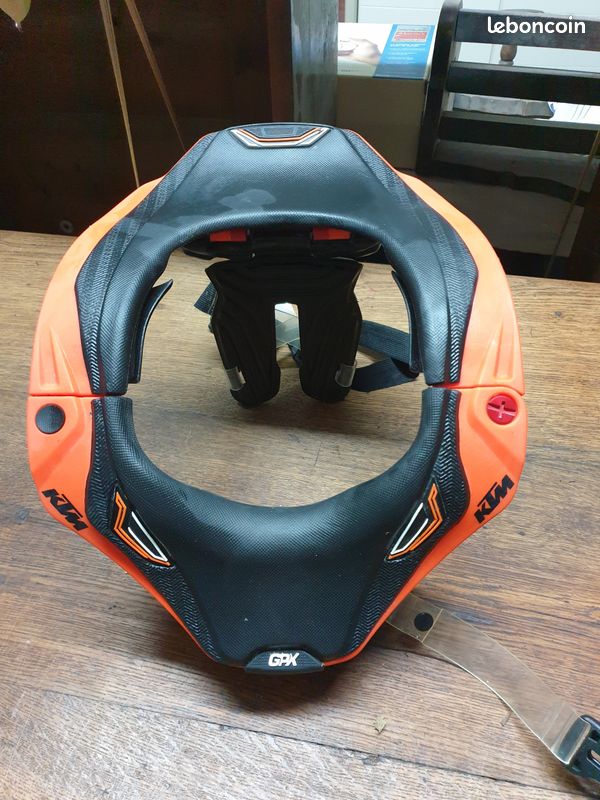 Leatt Brace KTM GPX 5.5 taille S/M - Équipement moto