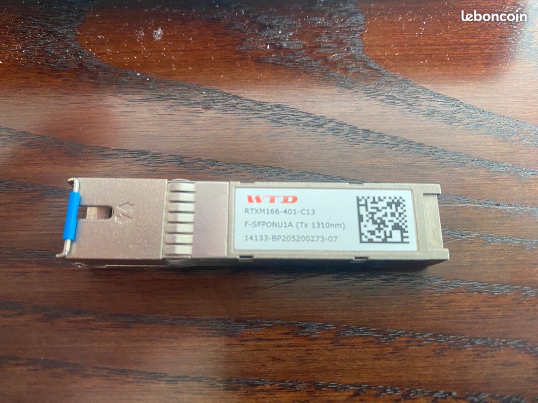 Module SFP fibre optique WTD RTXM166-401-C13 - Accessoires informatique