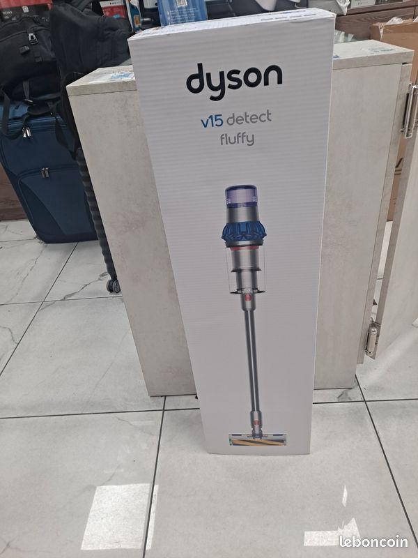 Aspirateur balai Dyson V15 Fluffy neuf scellé avec facture et garantie ...