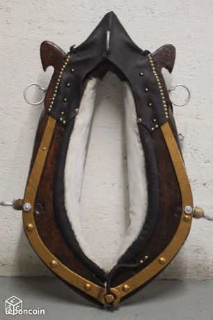 Prix D Un Collier De Cheval Ancien