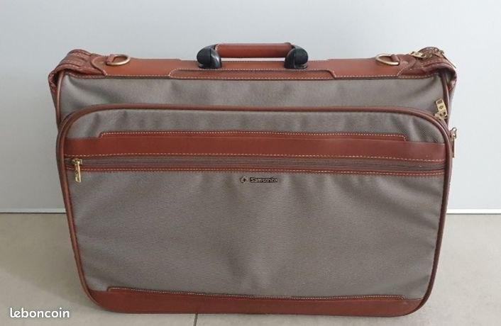 Valise Porte Costume d’occasion | Plus que 2 à -60%